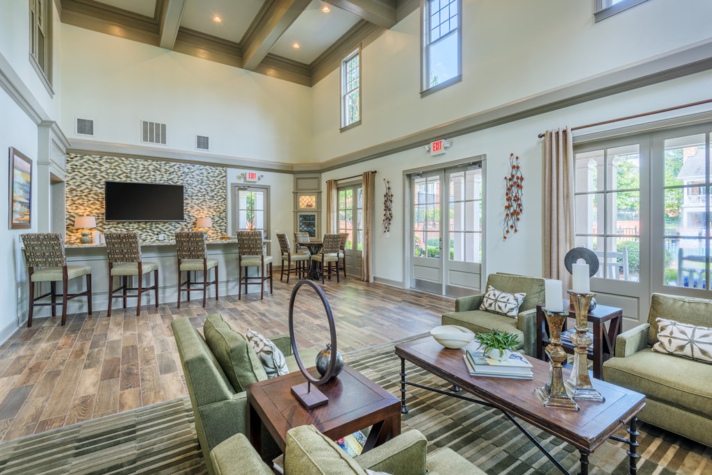 Jackson Square Apartments, 455 Dekalb Industrial Pkwy, Decatur, GA ...