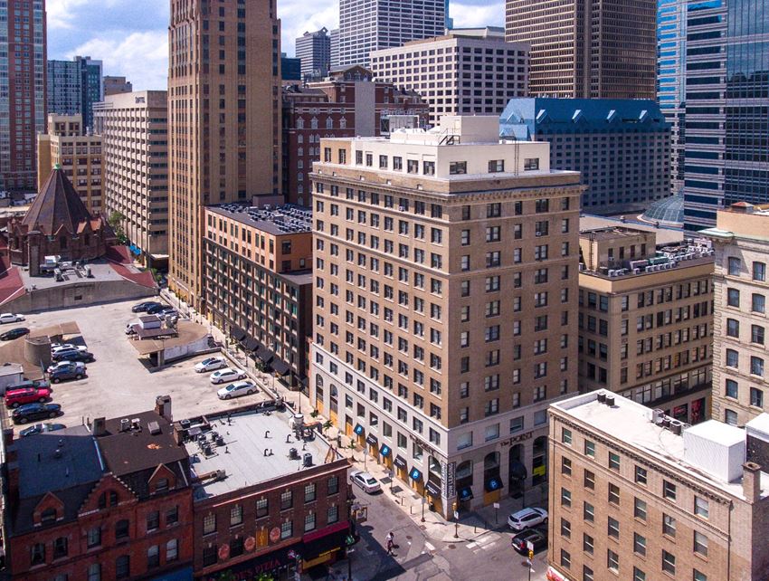 Rittenhouse Row Apartments, 1601 Sansom Street, Philadelphia, PA - RentCafe