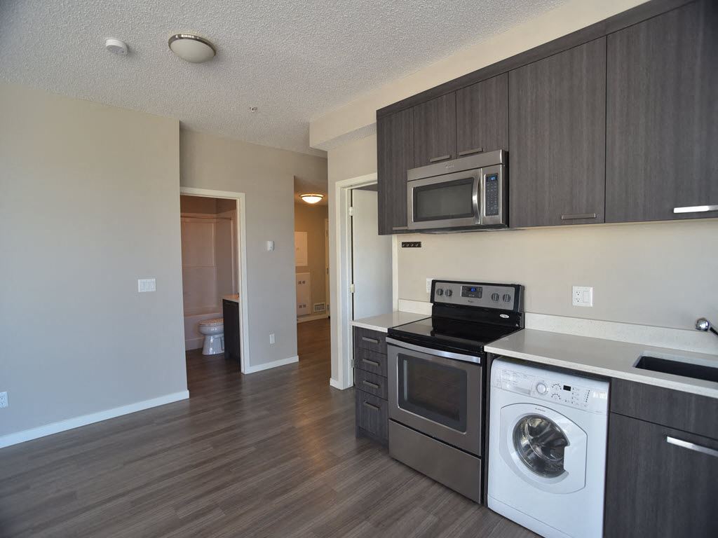 Mission 17 Residential Apartments, 1716 Centre Street S, Calgary, AB ...