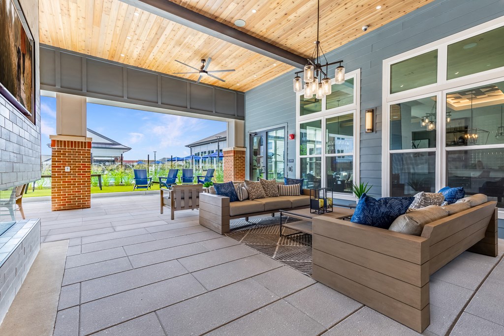 Bainbridge Market Commons Apartments, 550 Stanton Street, Frederick, MD ...