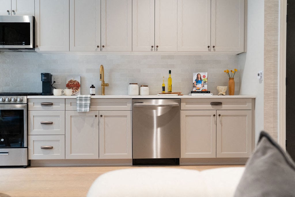 The Residences At The Bellevue Apartments, 200 S Broad St, Philadelphia ...