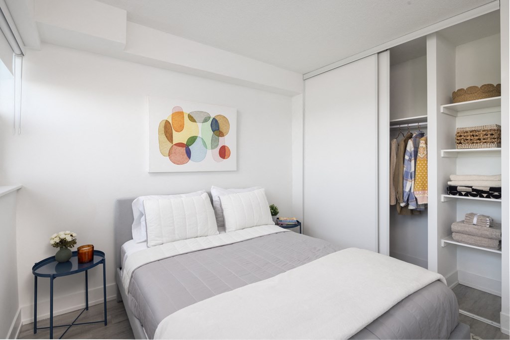 Maddox Cabbagetown Apartments, 191 Sherbourne, Toronto, ON - RentCafe