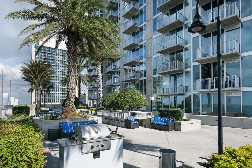 Element Apartments, 808 N. Franklin Street, Tampa, FL - RentCafe