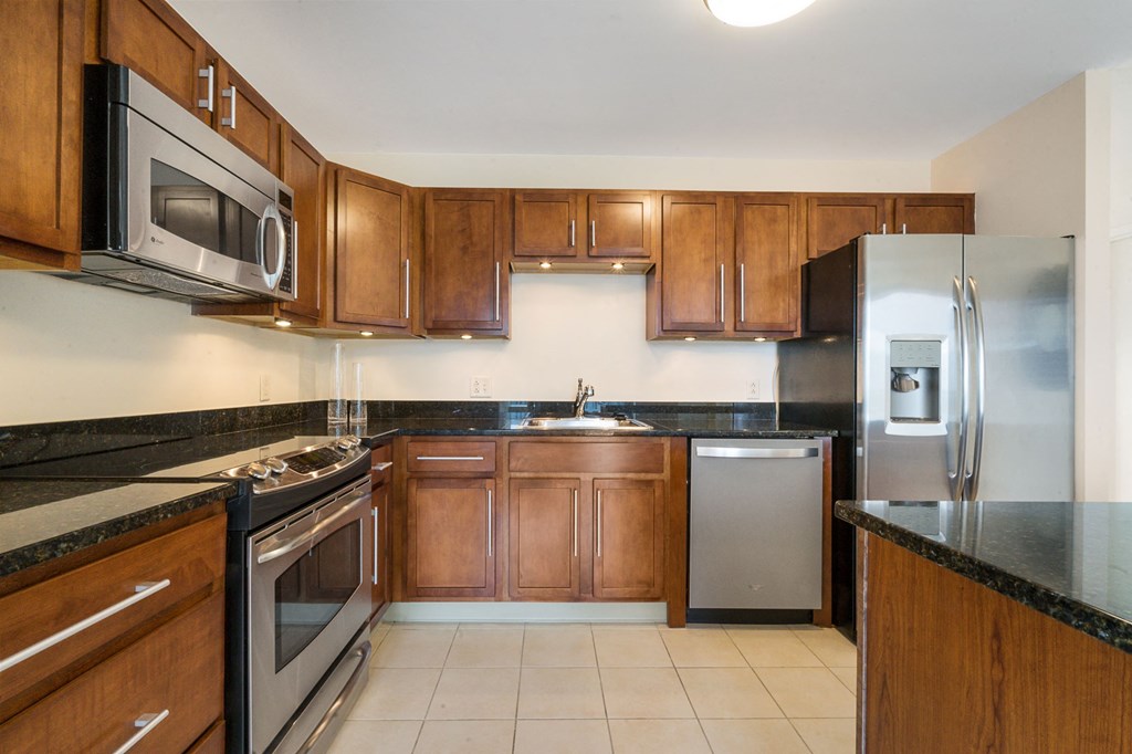 Hartford 21 Apartments, 221 Trumbull Street, Hartford, CT - RentCafe