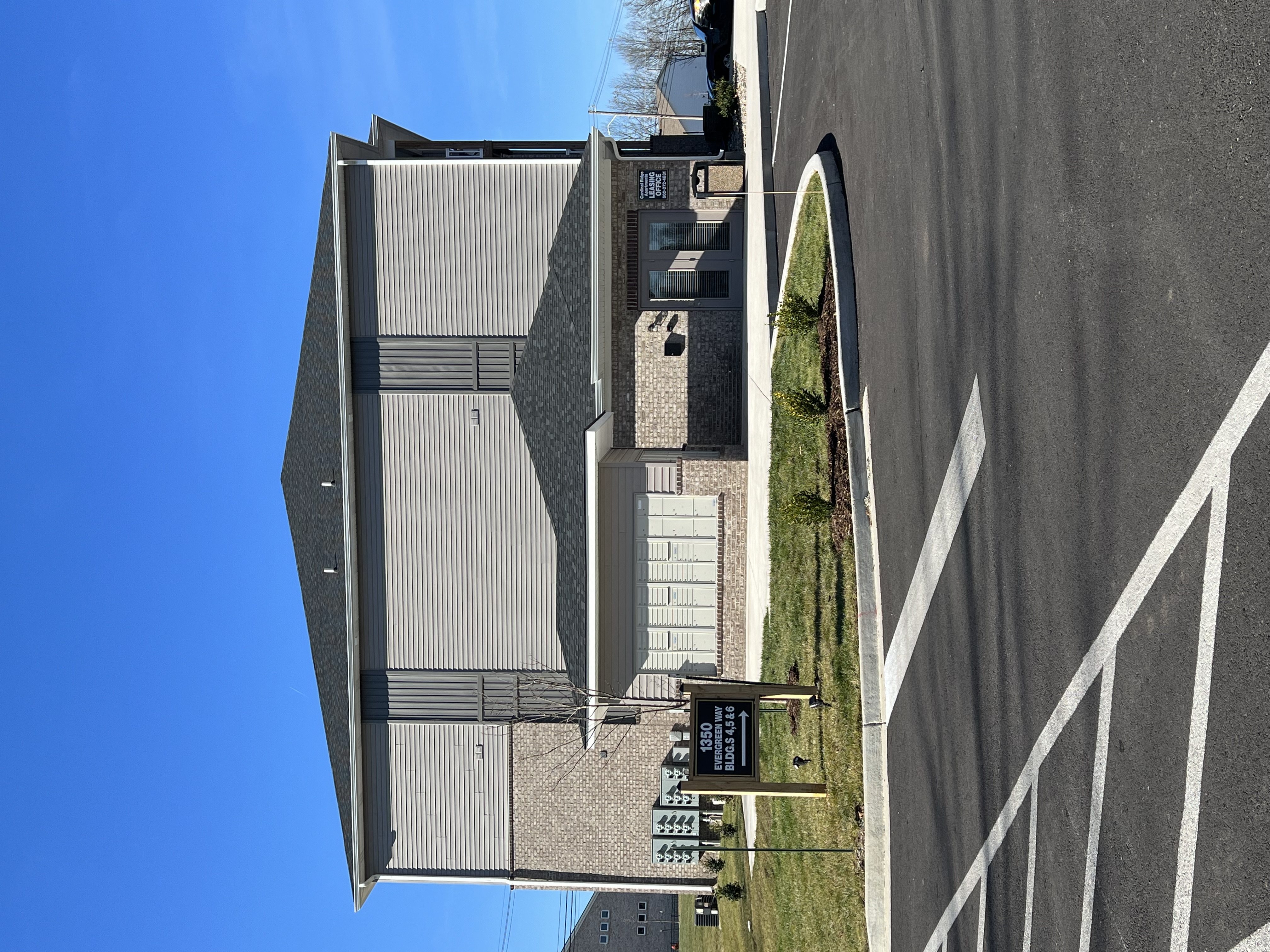 Cardinal Ridge Apartments, 1350 Evergreen Way, Simpsonville, KY - RentCafe