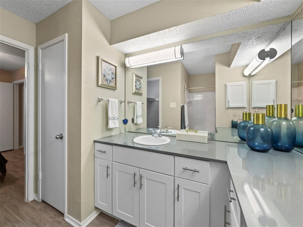 Sutton Place Apartments, 18600 Dallas Parkway, Dallas, TX - RentCafe