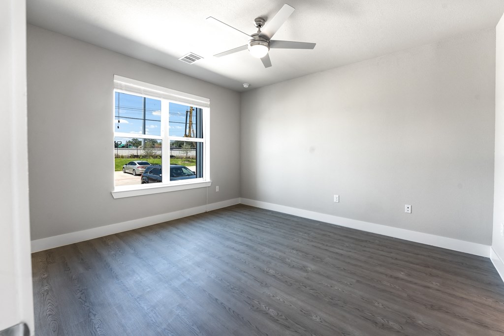 The Bennett Apartments, 7301 S IH-35 SVRD NB, Austin, TX - RentCafe