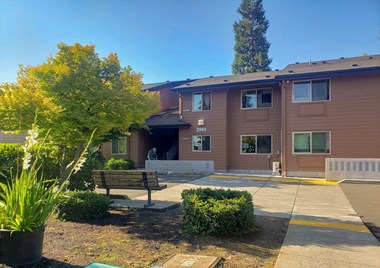 100 Best Apartments in Eugene, OR (with reviews) | RentCafe