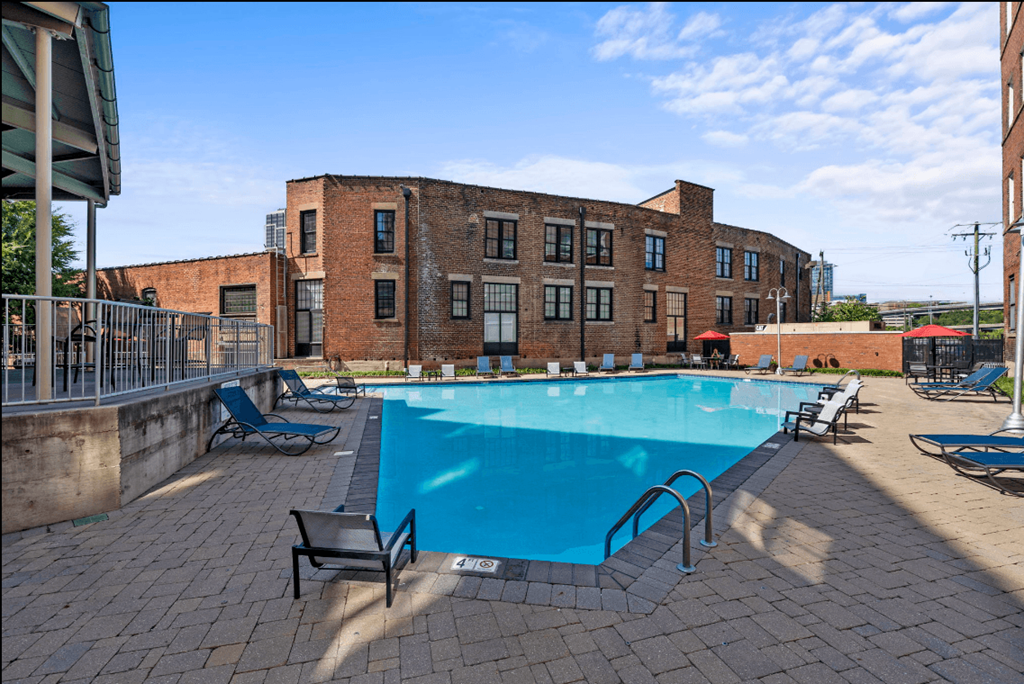 Atrium Lofts At Cold Storage Apartments, 500 N 18th Street, Richmond ...