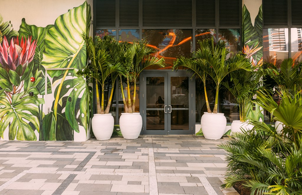 Flow Miami East Apartments, 698 NE 1st Ave, Miami, FL - RentCafe