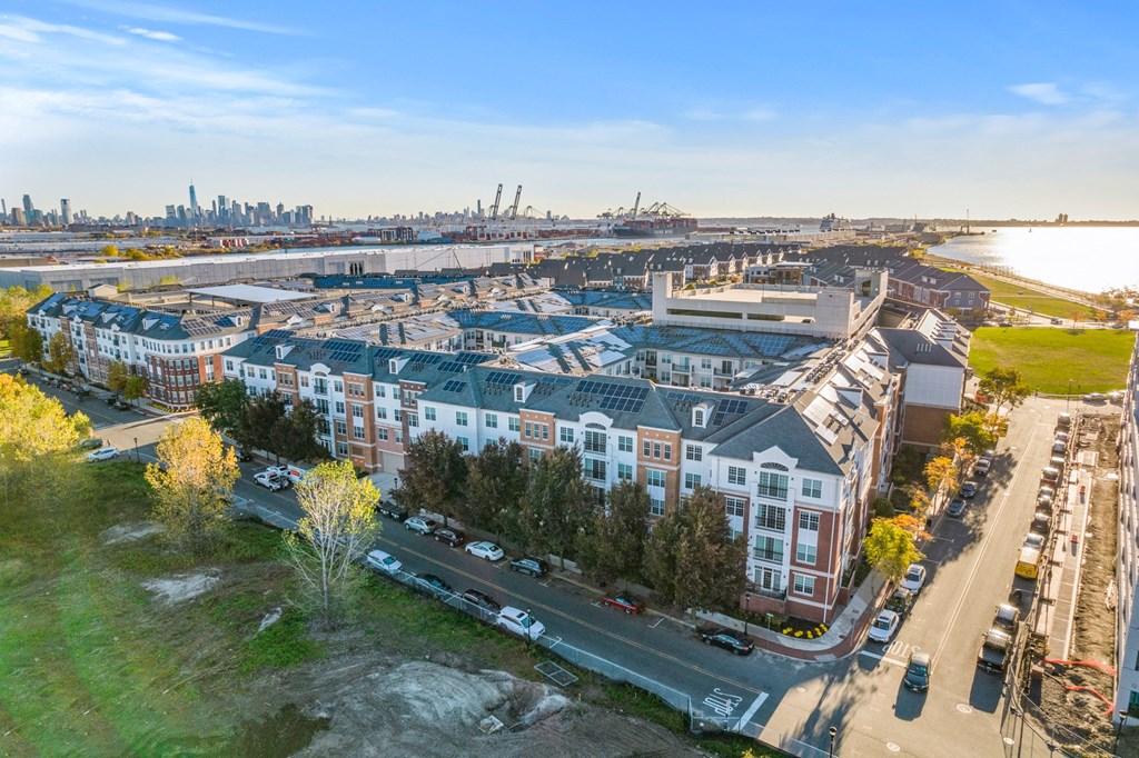 Harbor Pointe Apartments, 302 Constitution Avenue, Bayonne, NJ - RentCafe