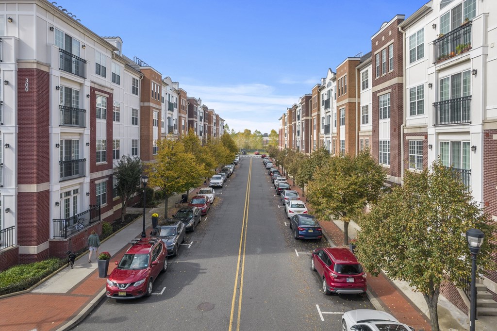 Harbor Pointe Apartments, 302 Constitution Avenue, Bayonne, NJ - RentCafe