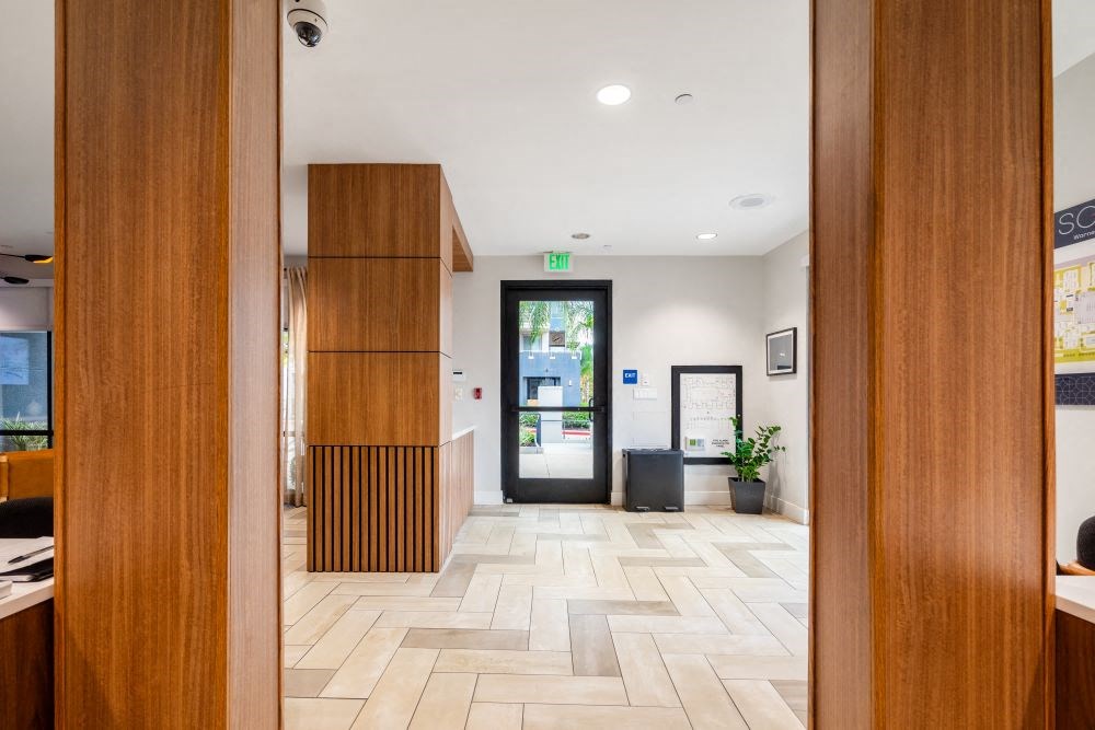 Sofi Warner Center Apartments, 6300 Variel Ave, Woodland Hills, CA ...