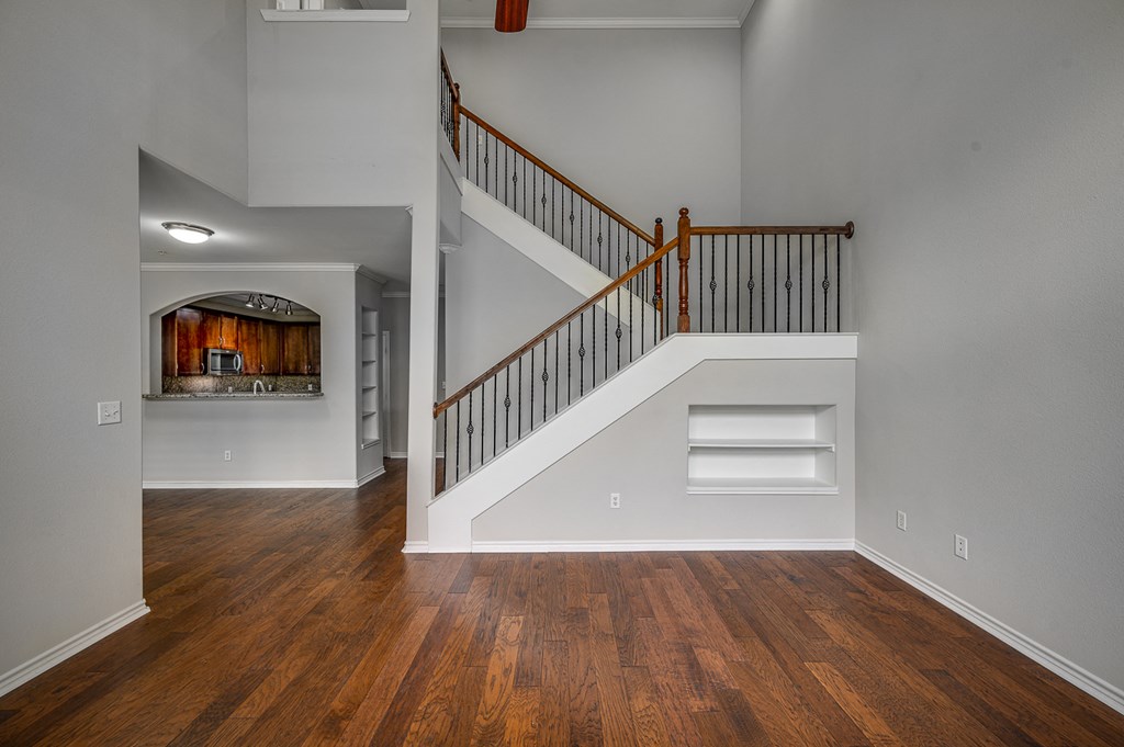 Riachi At One21 Apartments, 9600 Coit Road, Plano, TX - RentCafe