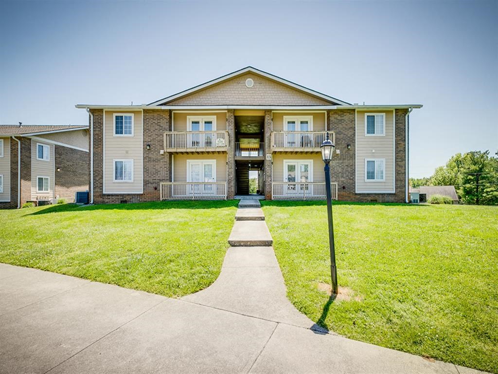 Greenbrier Ridge Apartments, 1505 Greenbrier Ridge Way, Knoxville, TN ...