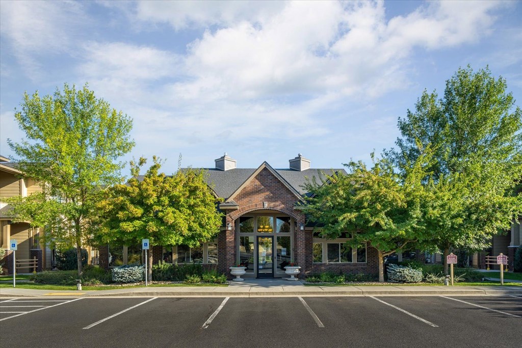 Eagle Point Apartments, 1090 W Betz Rd, Cheney, WA - RentCafe