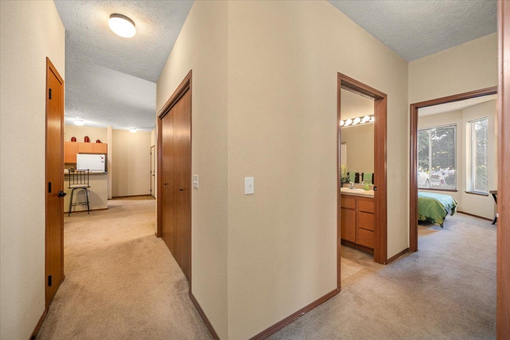 Eagle Point Apartments, 1090 W Betz Rd, Cheney, WA - RentCafe