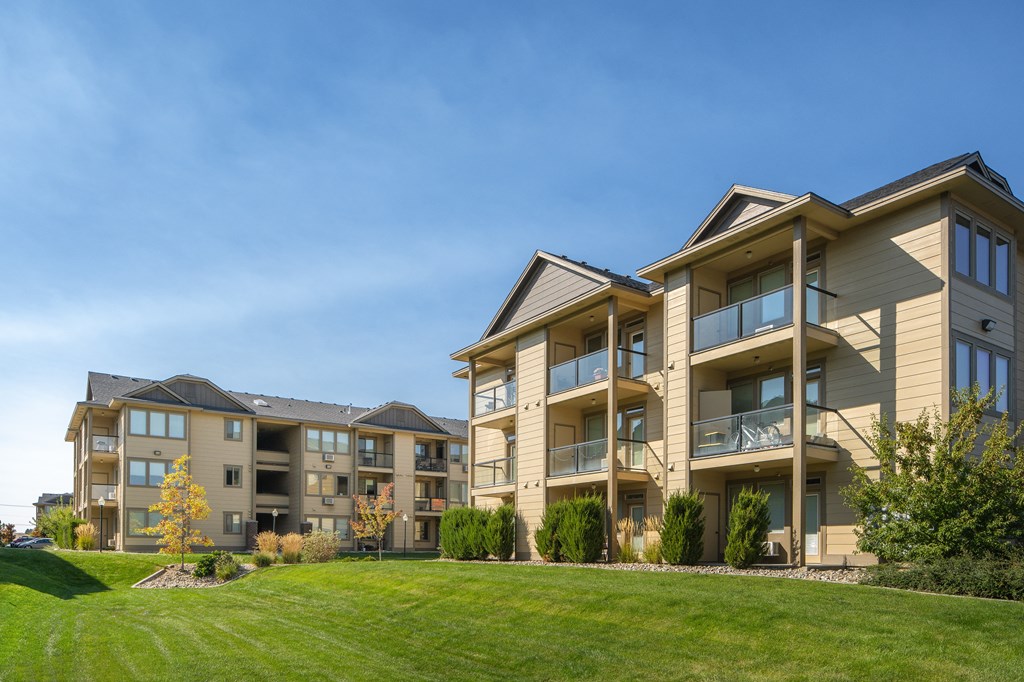 Eagle Point Apartments, 1090 W Betz Rd, Cheney, WA - RentCafe