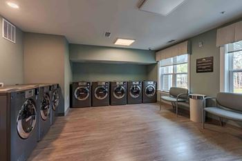 Crossing Pointe Apartments, 7422 Red Oak Road, Union City, GA - RentCafe