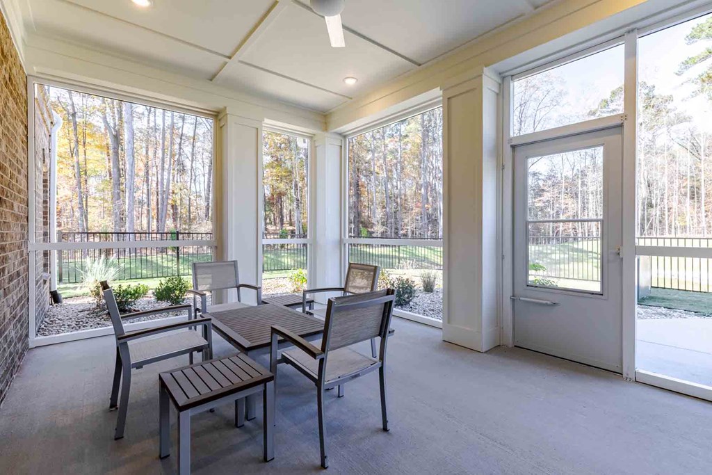 Crossing Pointe Apartments, 7422 Red Oak Road, Union City, GA - RentCafe