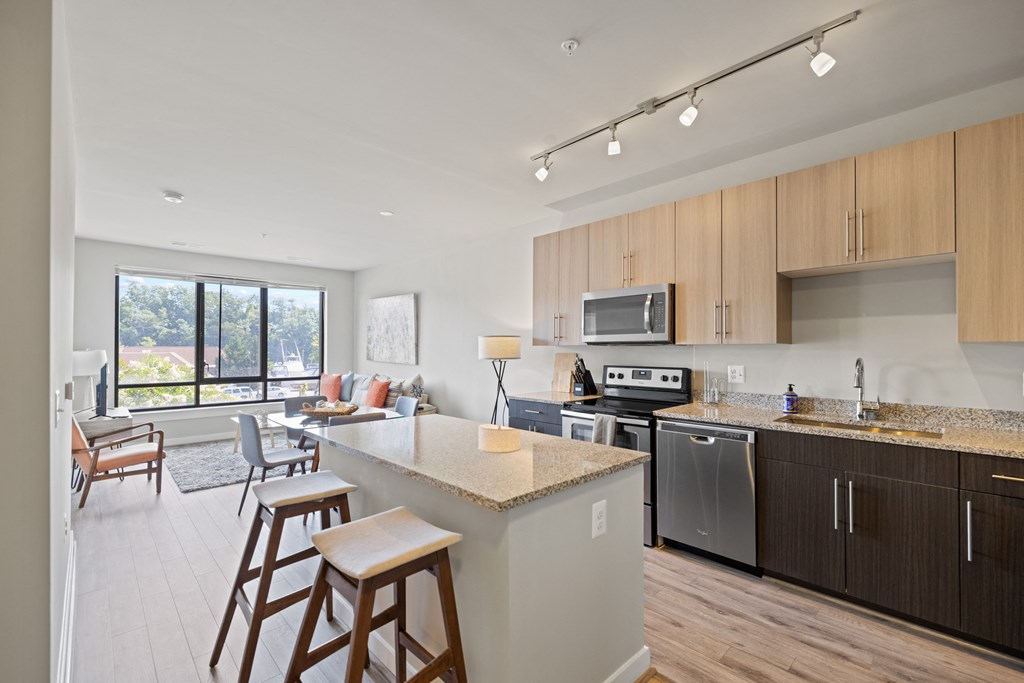 Rivergate Apartments, 13175 Marina Way, Woodbridge, VA - RentCafe