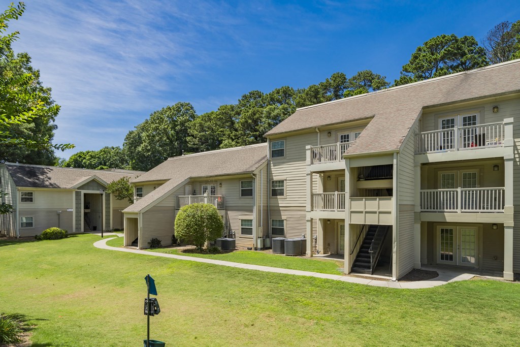Domain & Gateway At Cedar Apartments, 3073 Cedar Creek Parkway, Decatur ...