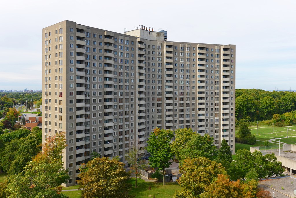 Forest Manor Apartments, 1580 & 1600 Sandhurst Circle, Scarborough, ON ...