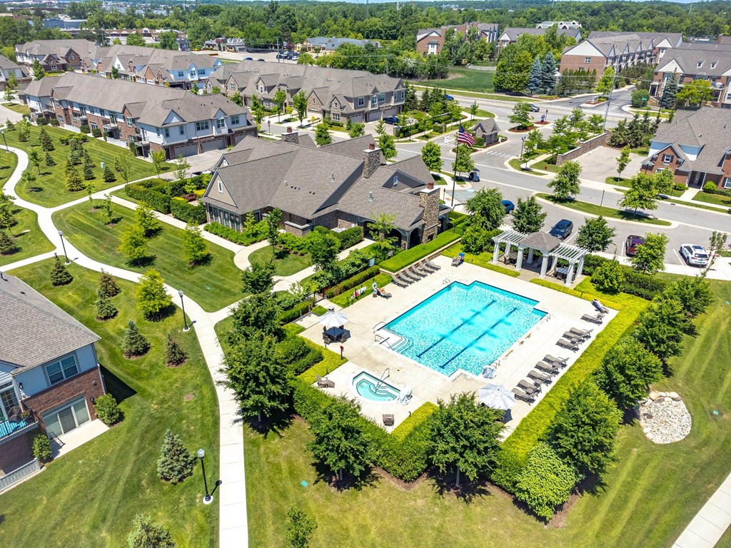 Huntley Manor Apartments, 41745 Midtown Circle, Novi, MI - RentCafe