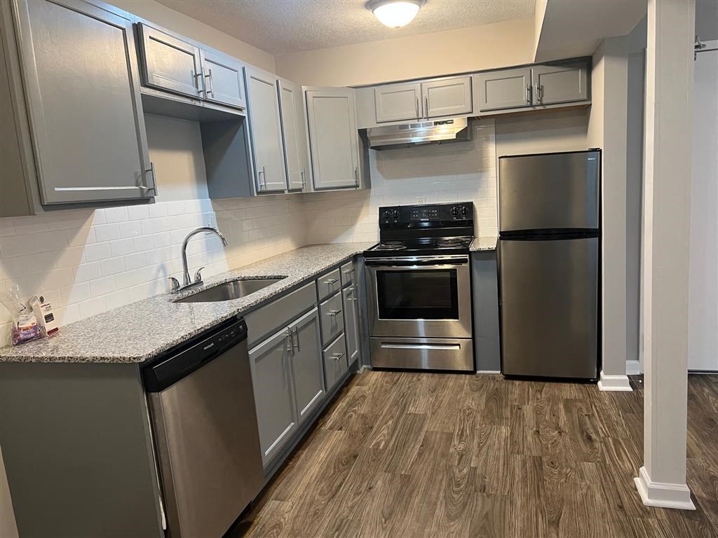 Red Point Apartments, 3240 Harrison St, Kansas City, MO - RentCafe