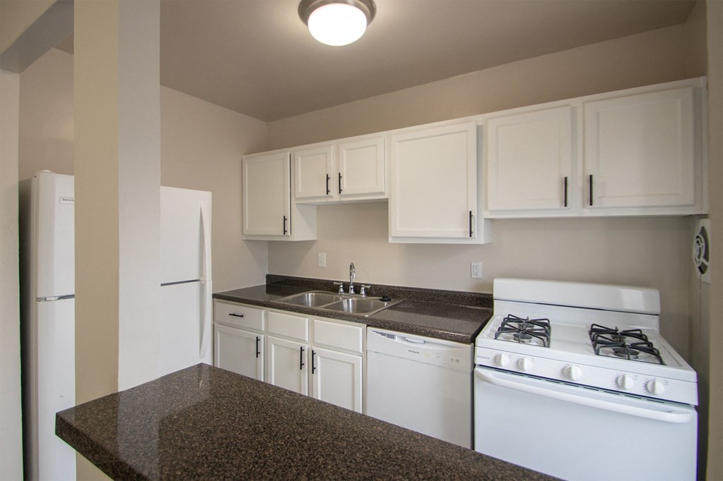 Colonial Ridge Apartments, 2928 Colonial Ridge Ct., Cincinnati, OH ...