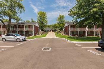 Colonial Ridge Apartments, 2928 Colonial Ridge Ct., Cincinnati, OH ...