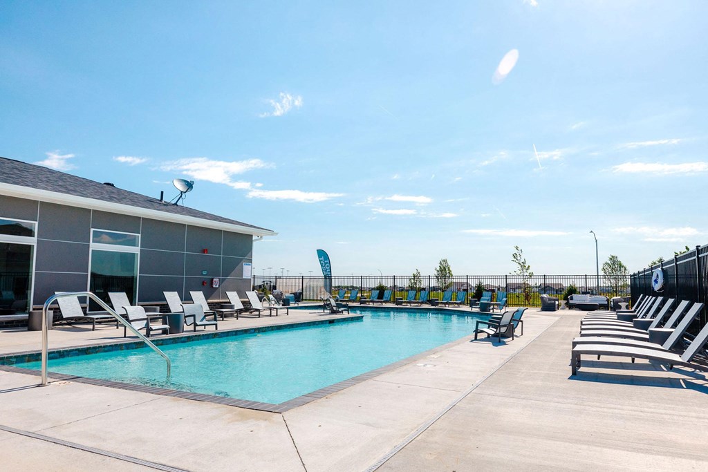 Converge NW Apartments, 350 NW 6th St, Waukee, IA - RentCafe