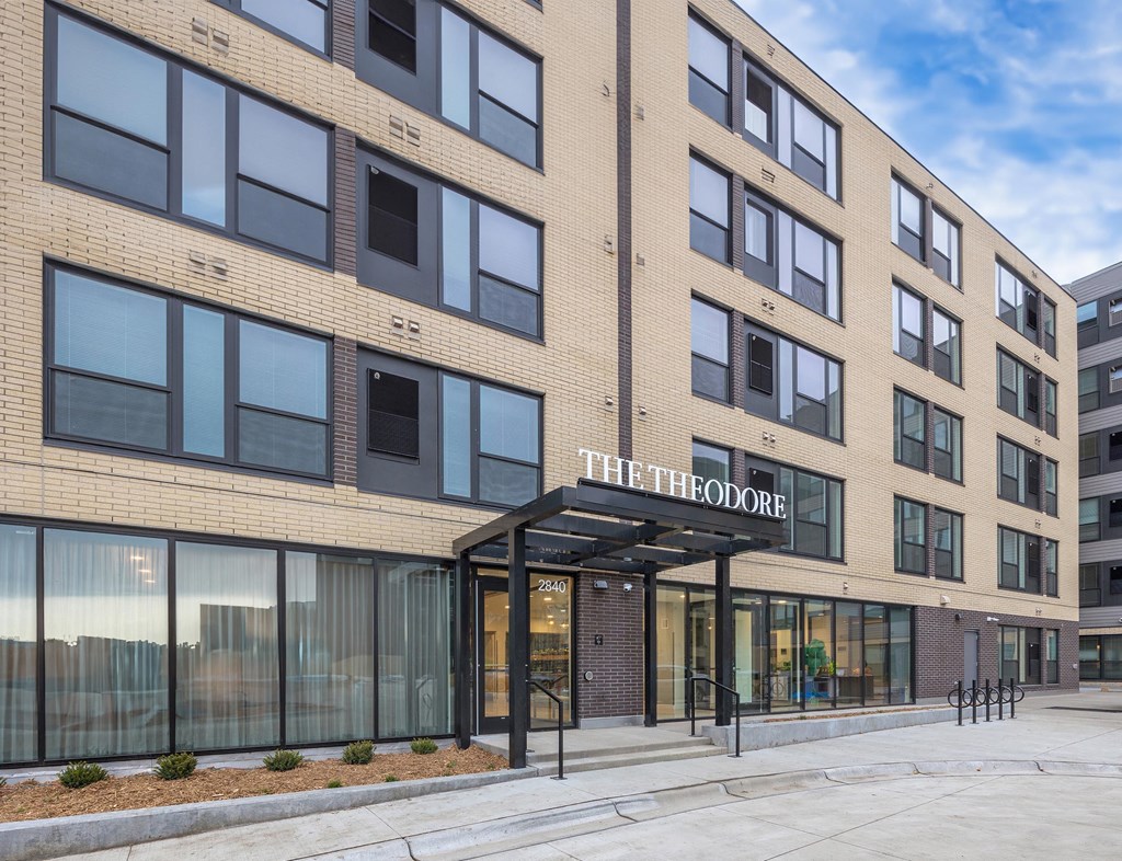 The Theodore Apartments 55+, 2840 N. Wayzata Blvd, Minneapolis, MN ...