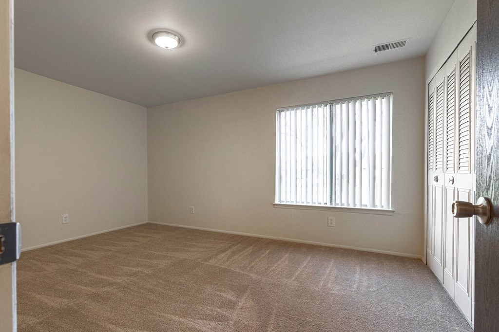 Drawbridge Apartments East, 36420 Union Lake Road, Harrison Township ...