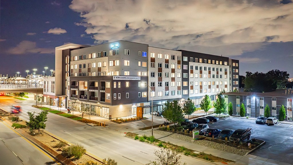 Railside At Wadsworth Station Apartments, 1288 Wadsworth Blvd, Lakewood ...