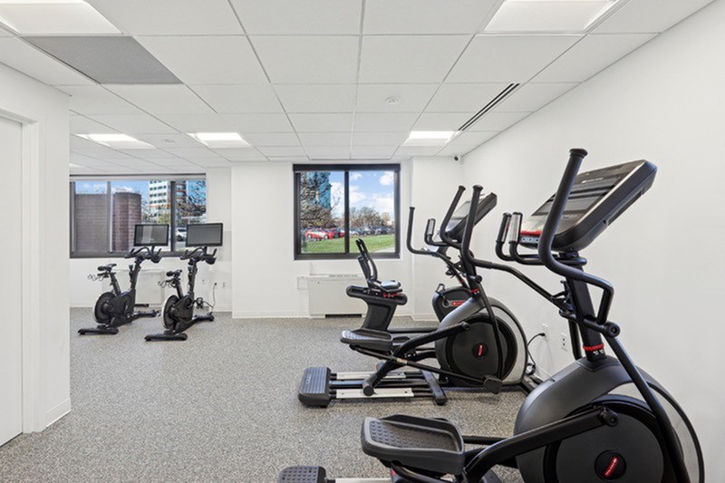 Stratford At Southern Towers Apartments, 4901 Seminary Rd, Alexandria ...