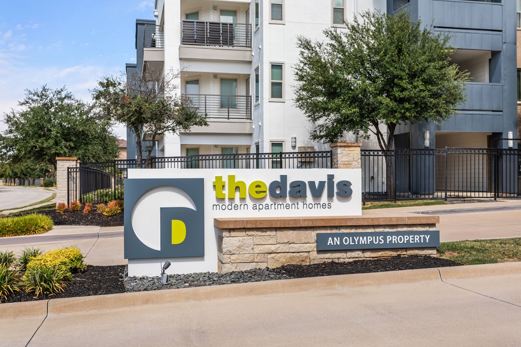 The Davis Apartments, 4328 Centreport Dr., Fort Worth, TX - RentCafe