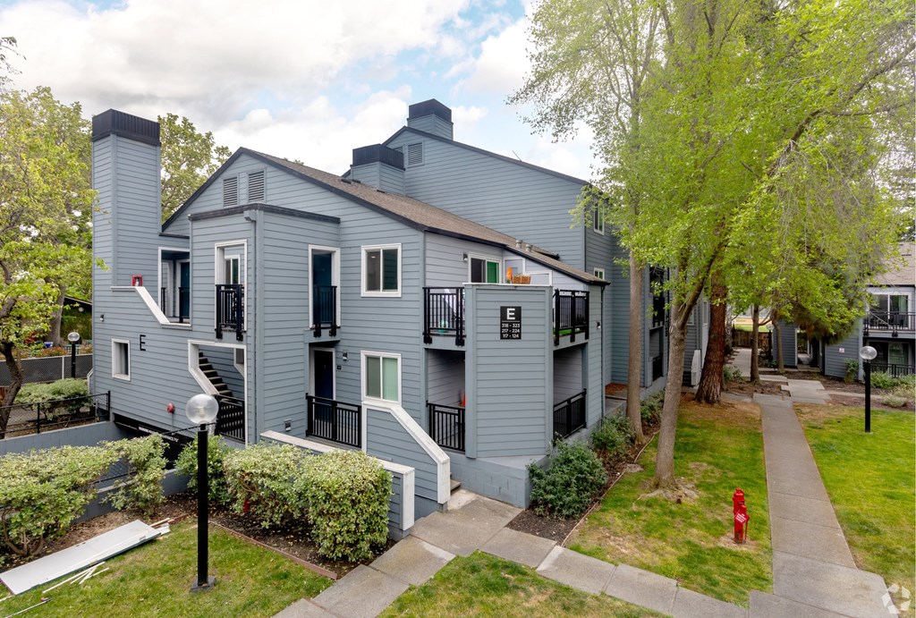 Southwood Apartments, 2850 Middlefield Rd., Palo Alto, CA - RentCafe