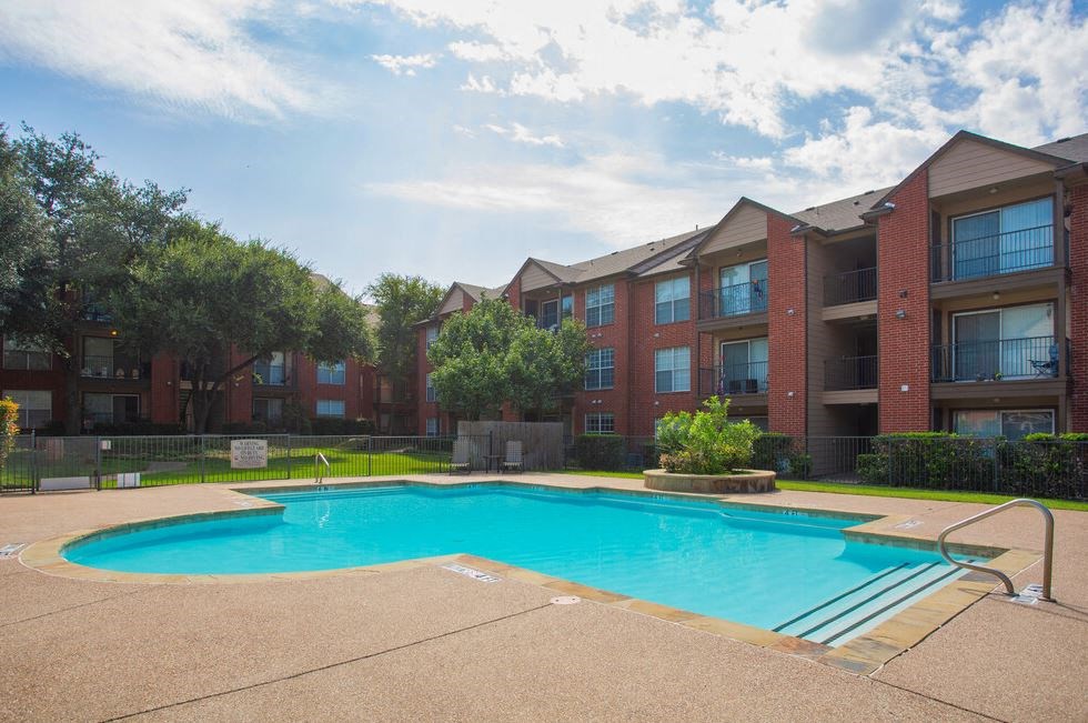 Fountains Of Rosemeade Apartments, 3440 Rosemeade Parkway, Carrollton ...