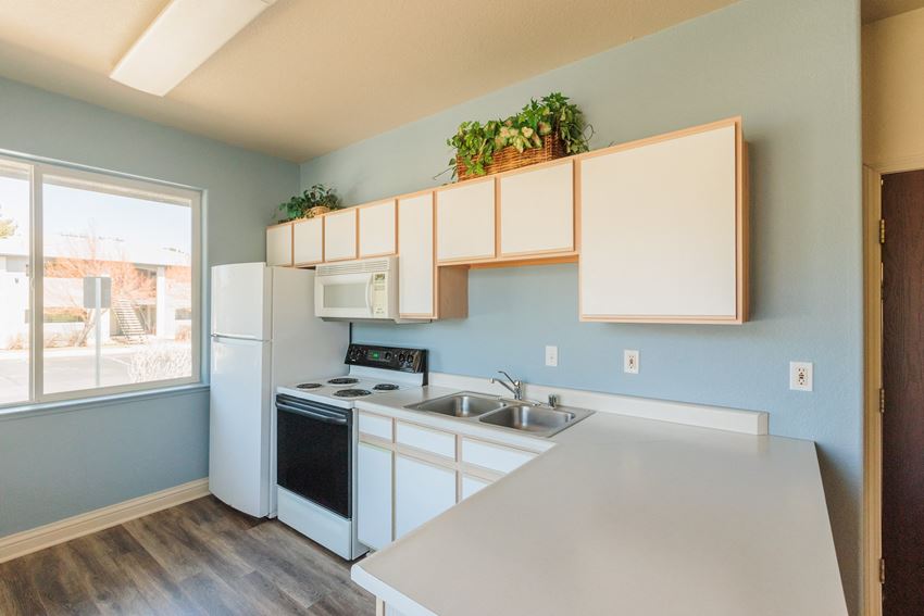 Silver Lake Apartments, 7350 Silver Lake Road, Reno, NV - RentCafe