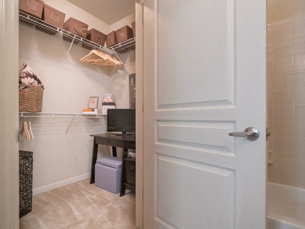 Two21 Armstrong Apartments, 221 Armstrong Street, Auburn, AL - RentCafe