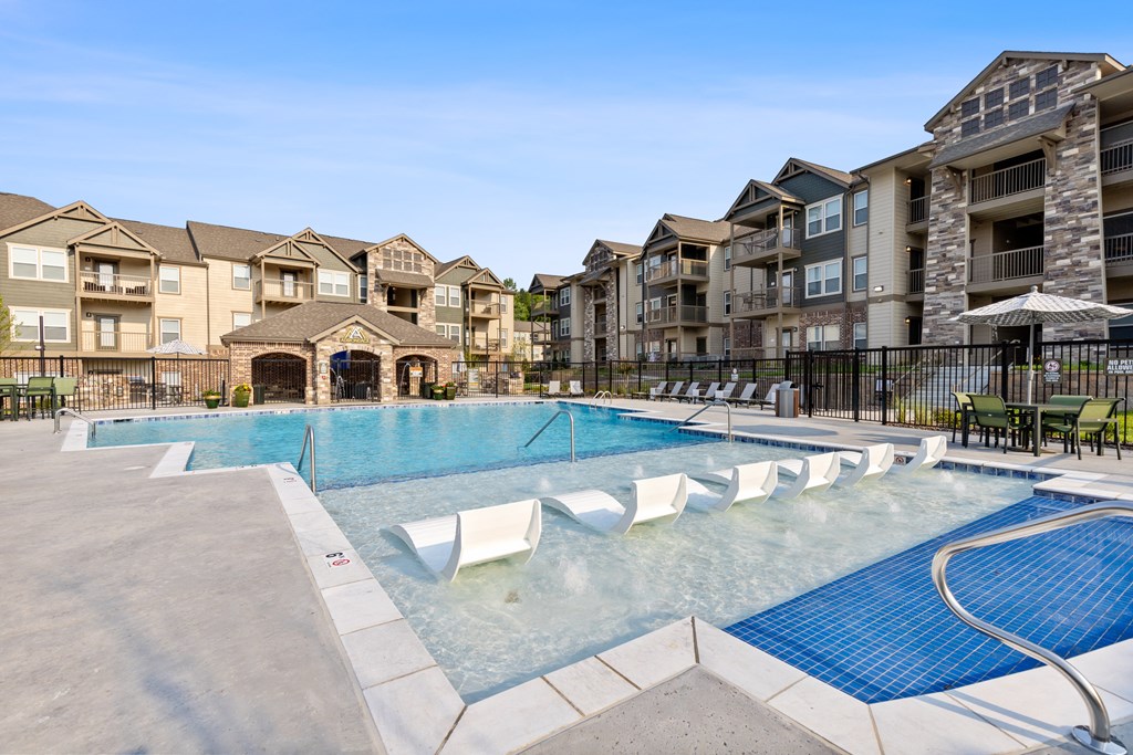 The Adirondack Apartments, 4580 S. Bass Pro Dr., Independence, MO ...