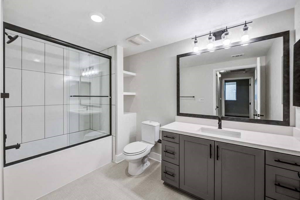 The Vineyards Apartments, 11401 Porter Ranch Dr., Porter Ranch, CA ...