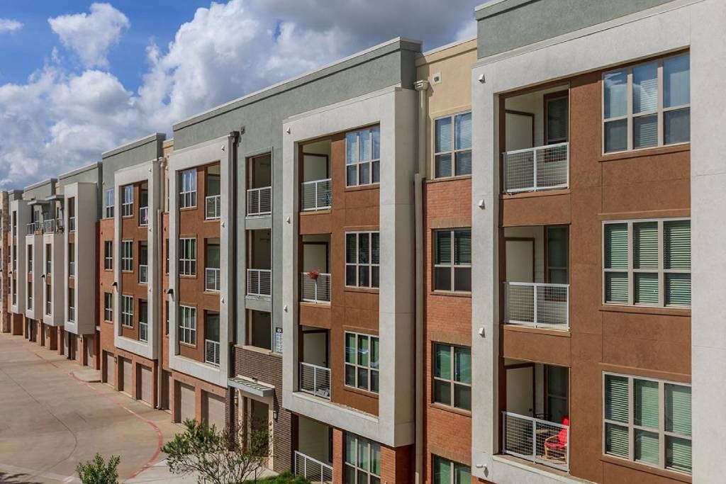 404 Border Apartments, TPG 404 Border LLC, Arlington, TX - RentCafe