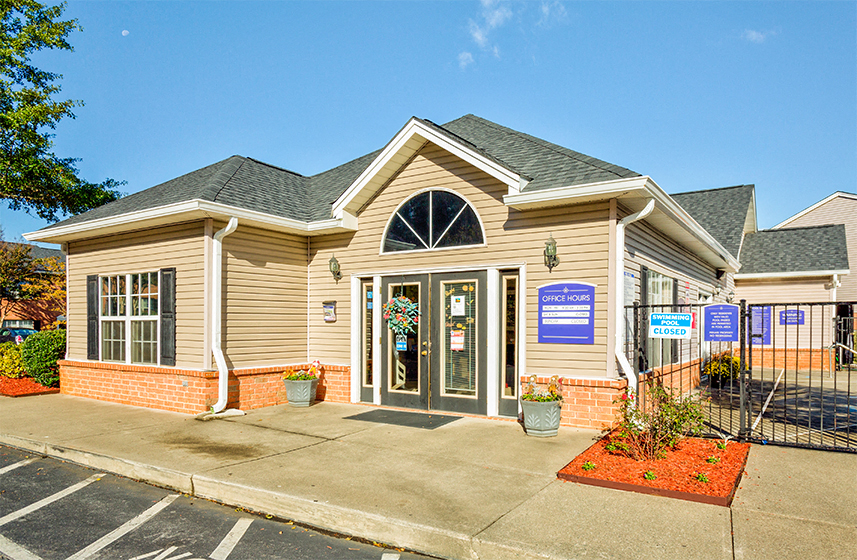 Bethabara Pointe Apartments, 1800 Bethabara Pointe Cir., Winston-Salem ...