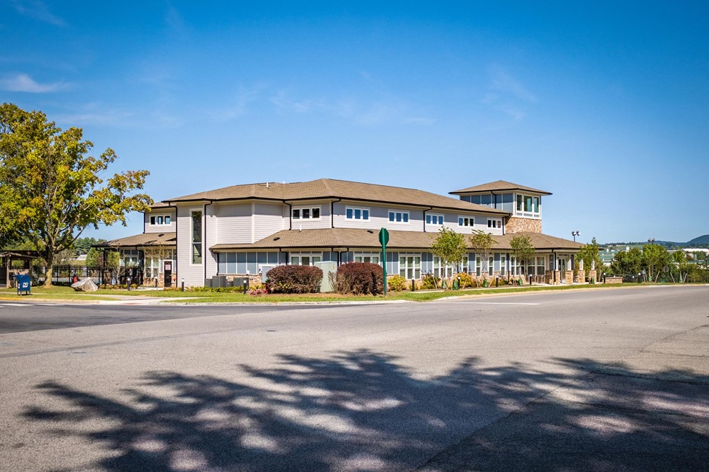 Foxridge And Hethwood Apartments, 750 Hethwood Blvd #100G, Blacksburg ...