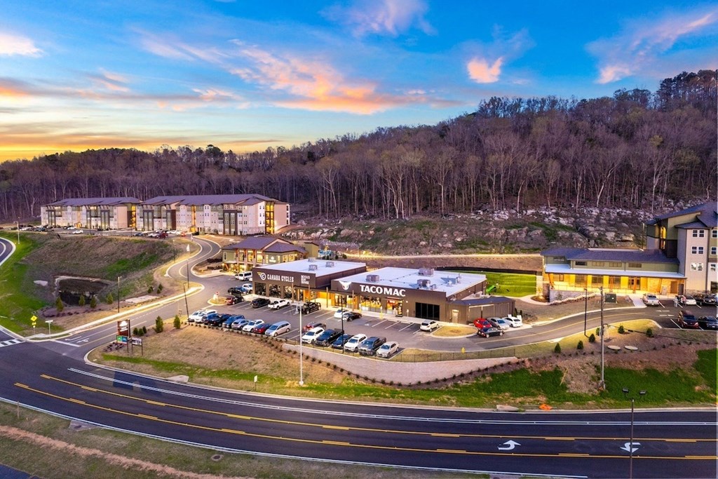 Canopy Park Apartments, 2100 Canopy Trail, Pelham, AL - RentCafe