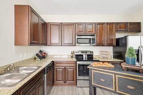 Ethos Apartments, 8001 S IH 35 Frontage Road, Austin, TX - RentCafe