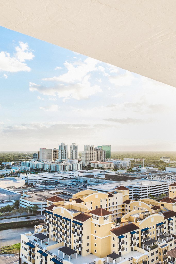 The Palmer Dadeland Apartments, 8215 SW 72nd Ave, Miami, FL - RentCafe