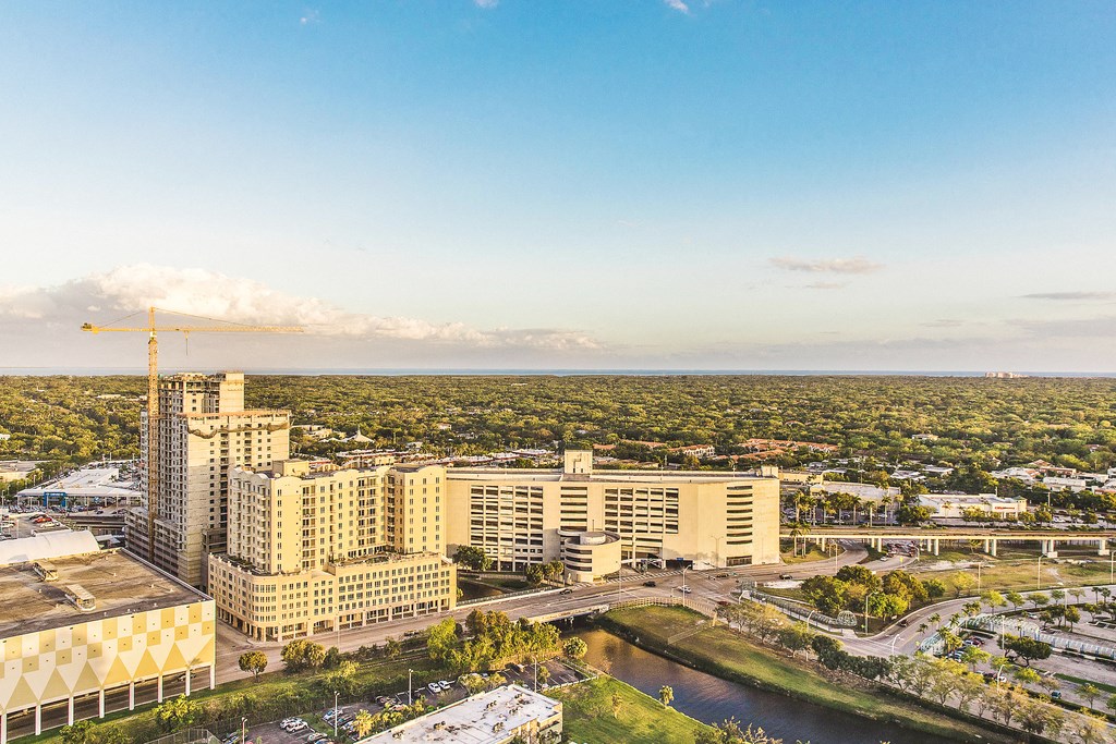 The Palmer Dadeland Apartments, 8215 SW 72nd Ave, Miami, FL - RentCafe